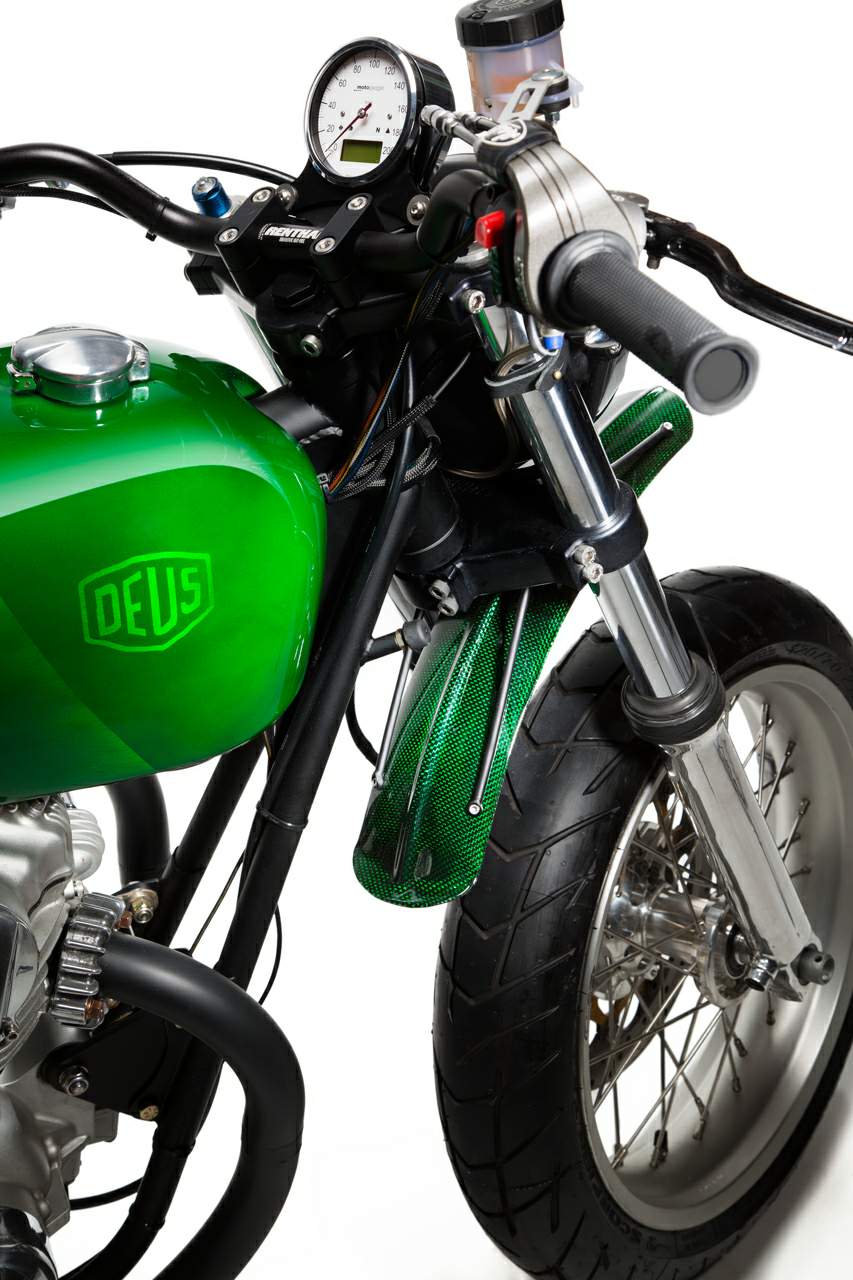 W-`ühini by Deus Customs